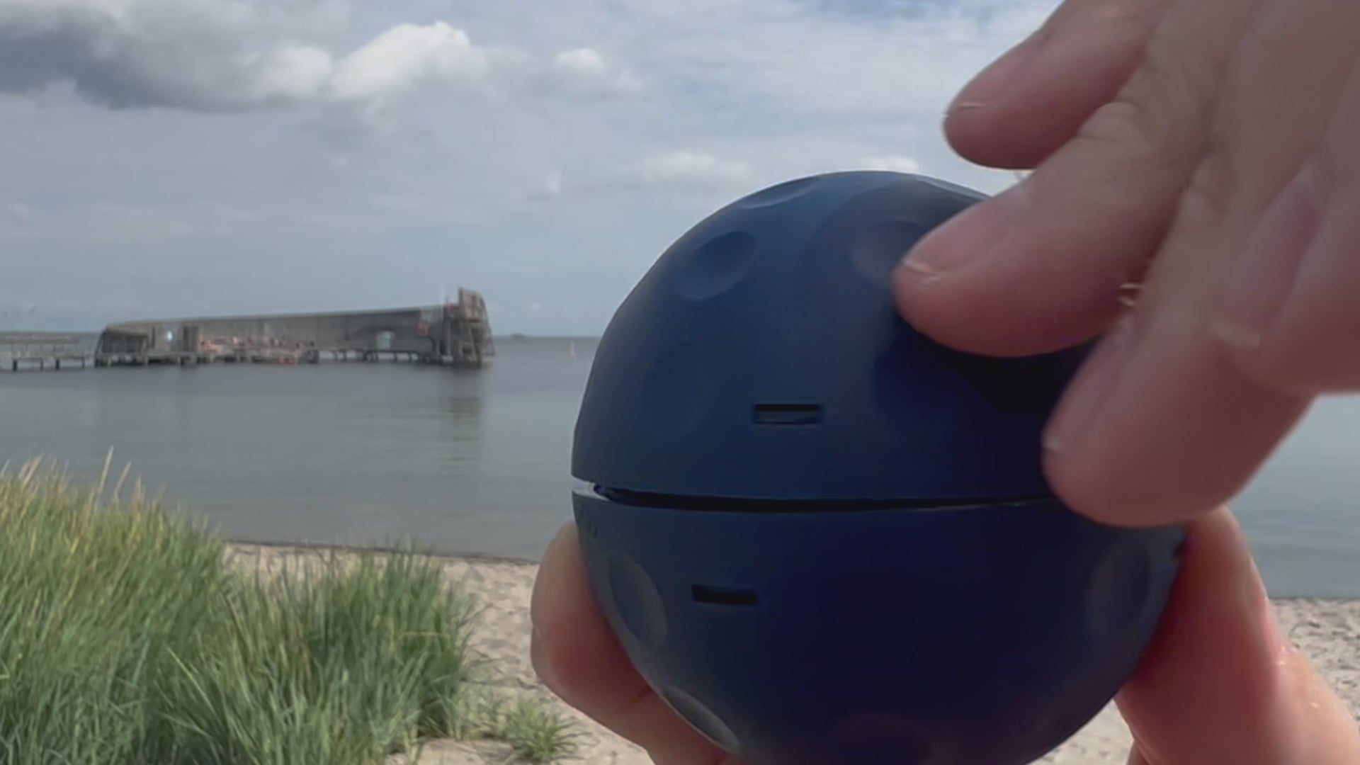 Nyxmate ensures that you sleep on your side and stops snoring